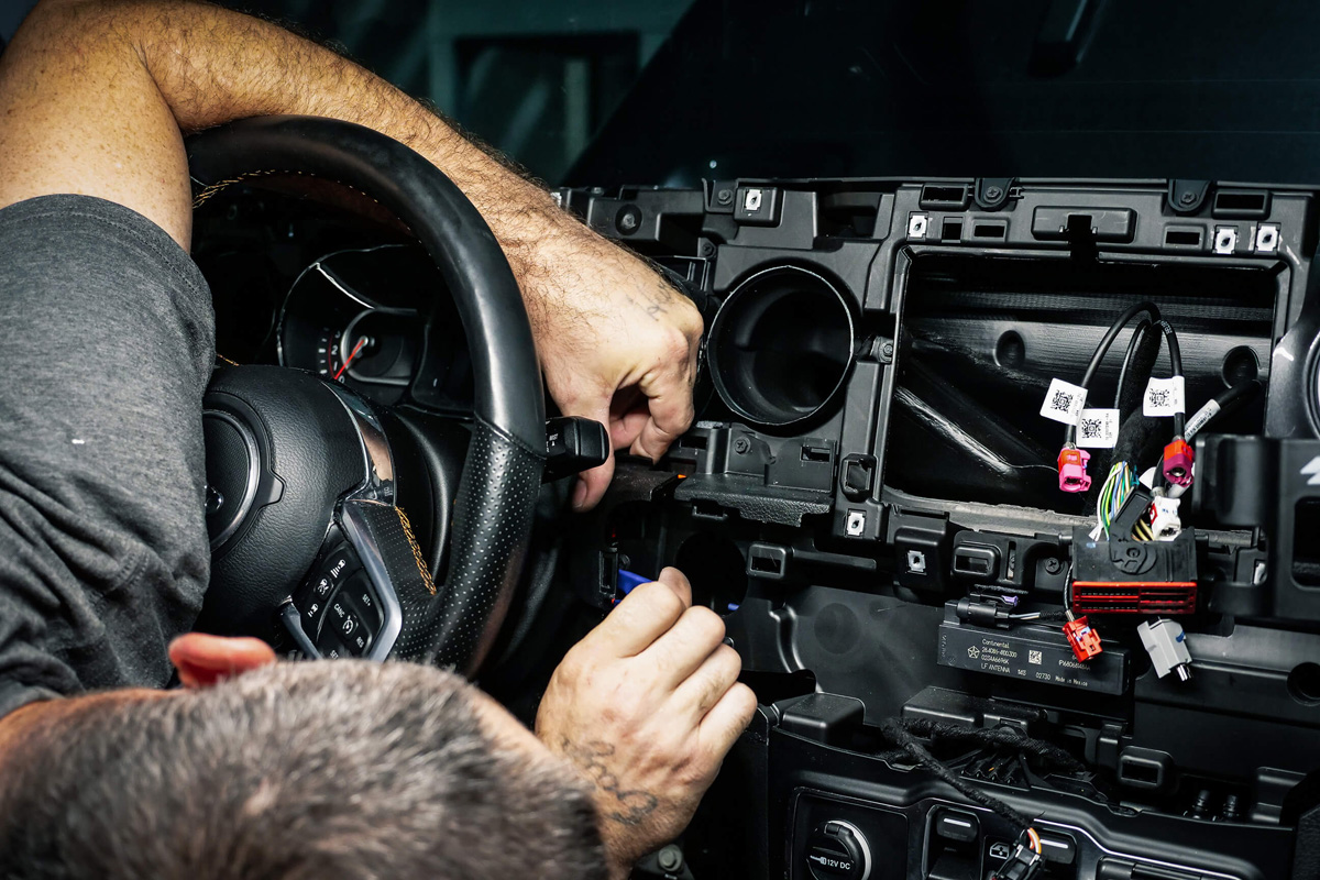 Full Skar Audio build in a 2021 392 Wrangler - Photo Intensive! | Jeep ...
